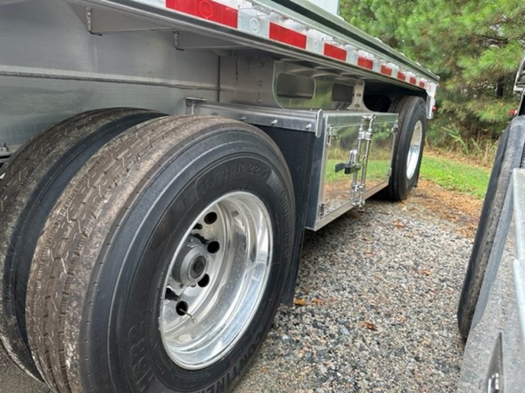 2023 Mac 48' - Excel Trailers