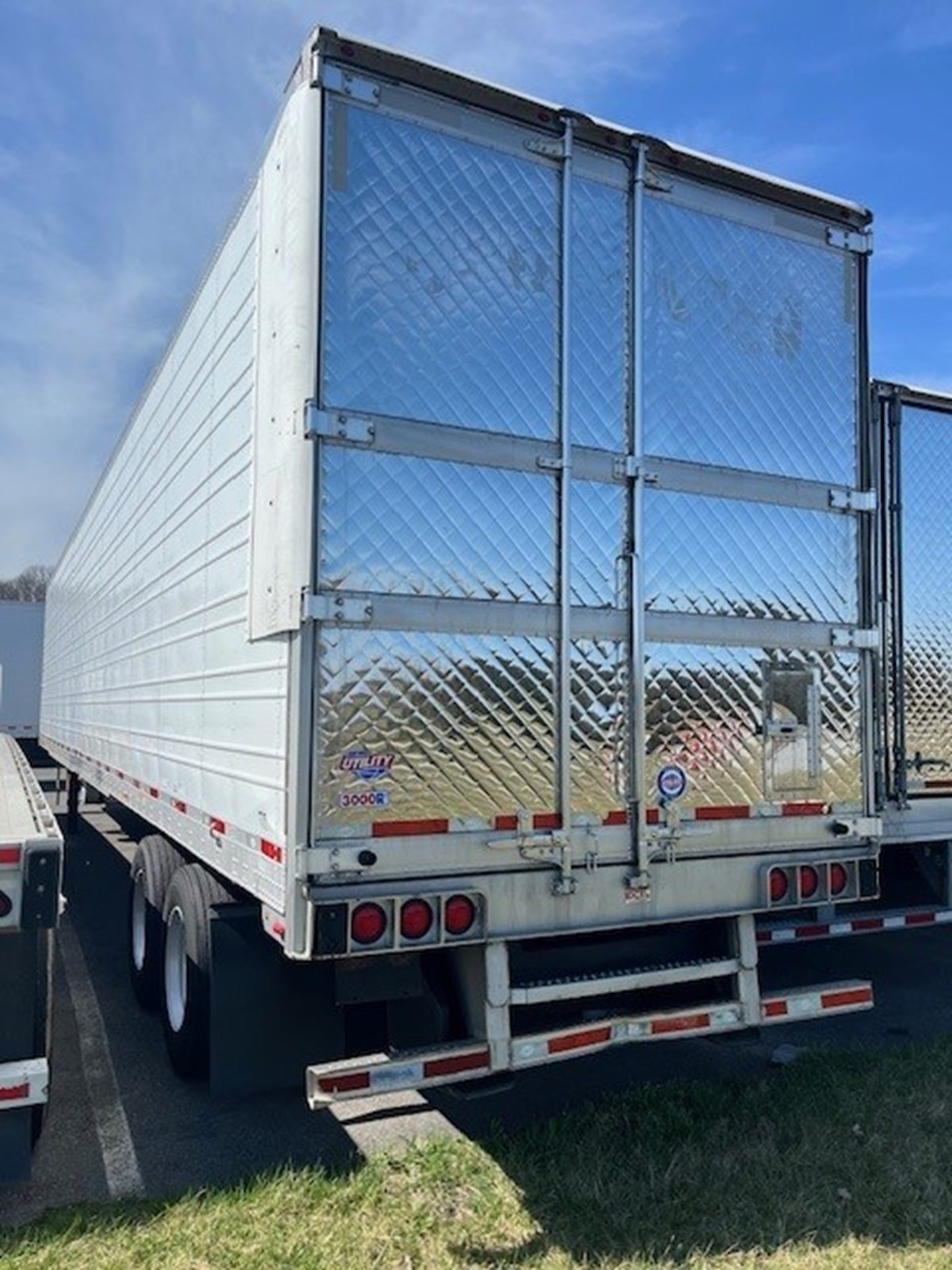 2017 UTILITY TRAILER 53' reefer - Excel Trailers
