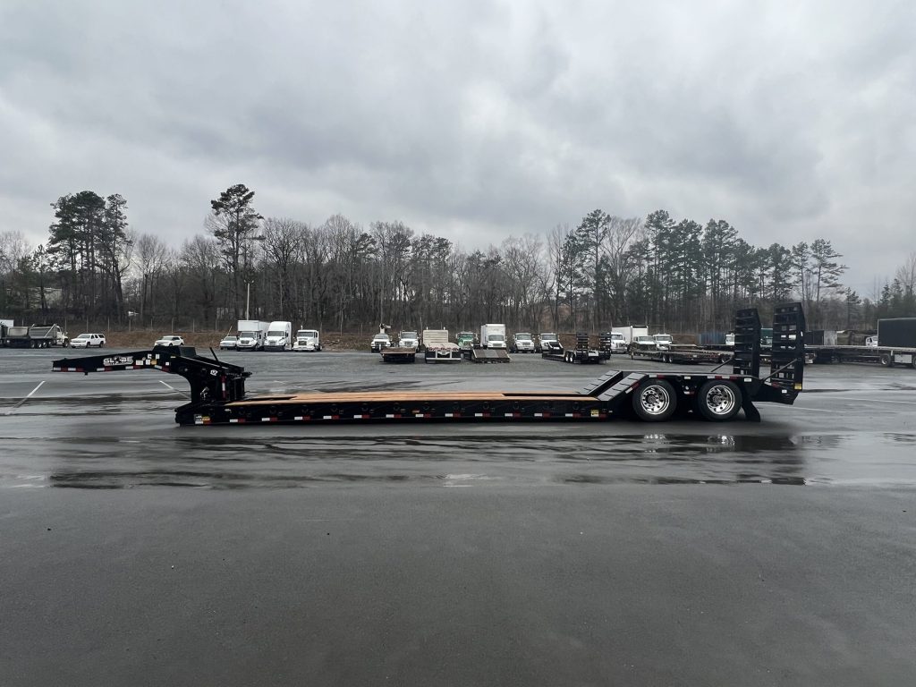 2024 GLOBE LOWBOY - Excel Trailers