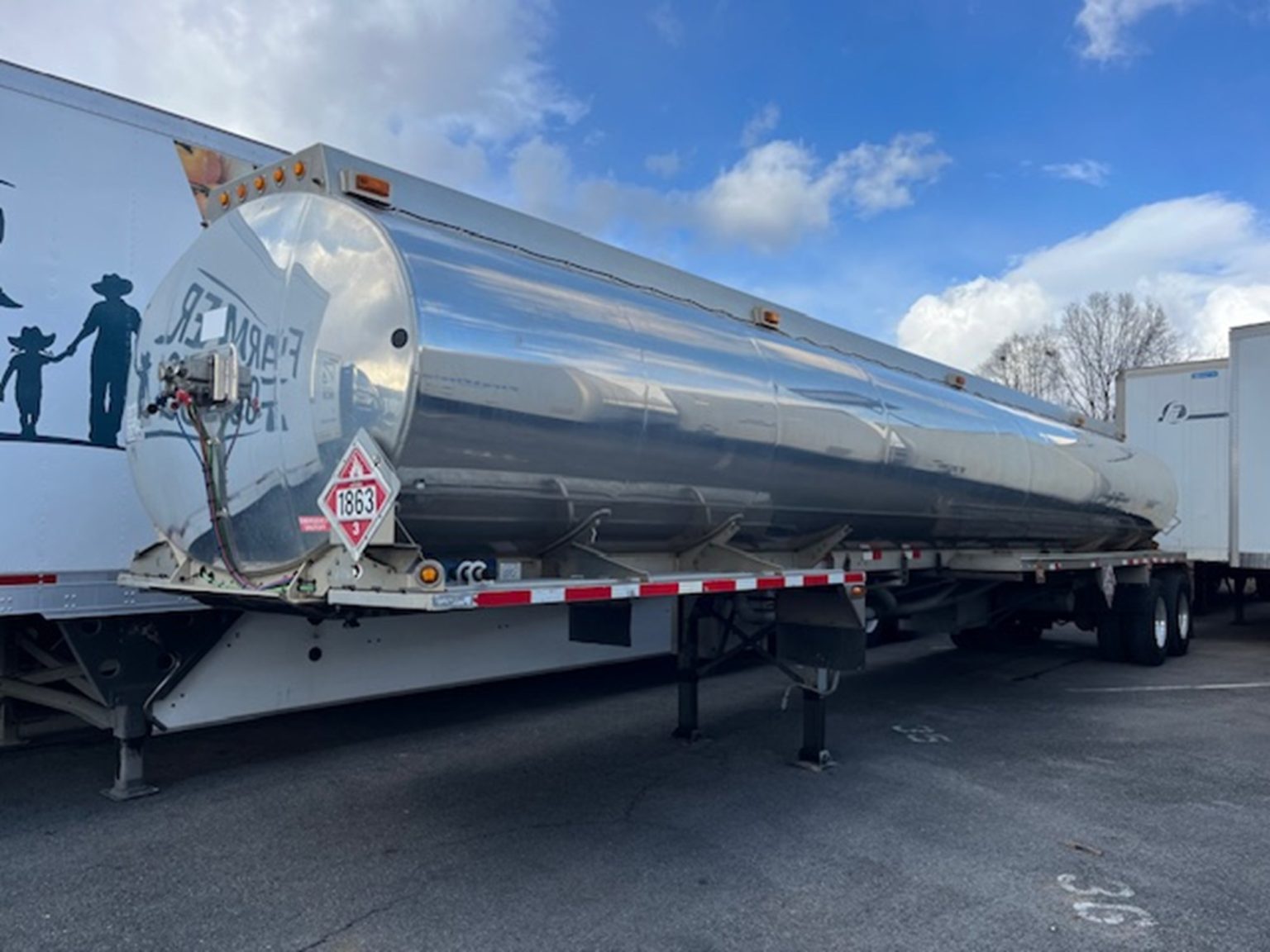 2009 Heil Trailer In TANKER - Excel Trailers