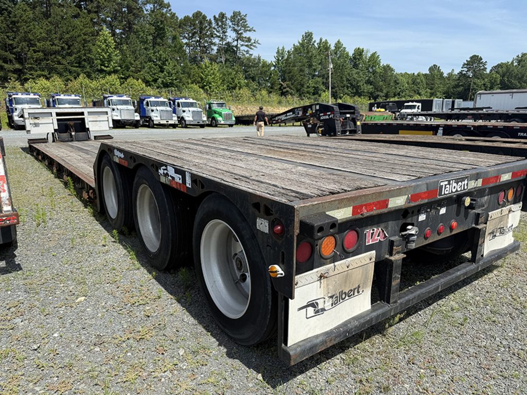 2011 Talbert TALBERT - Excel Trailers